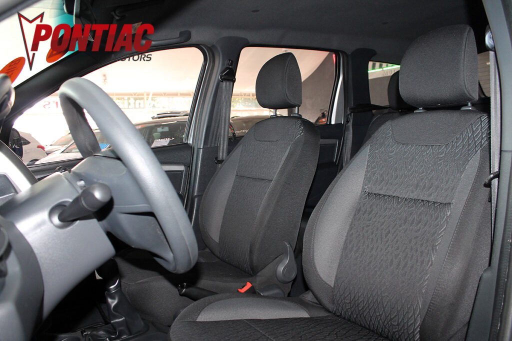 RENAULT DUSTER - Pontiac Motors